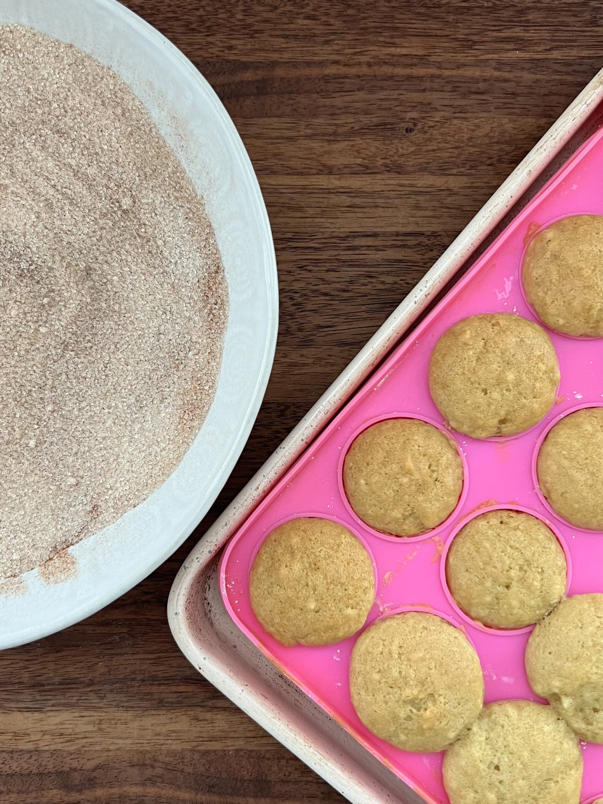 Baked Cinnamon Sugar Donut Holes - Peanut Butter and Jilly