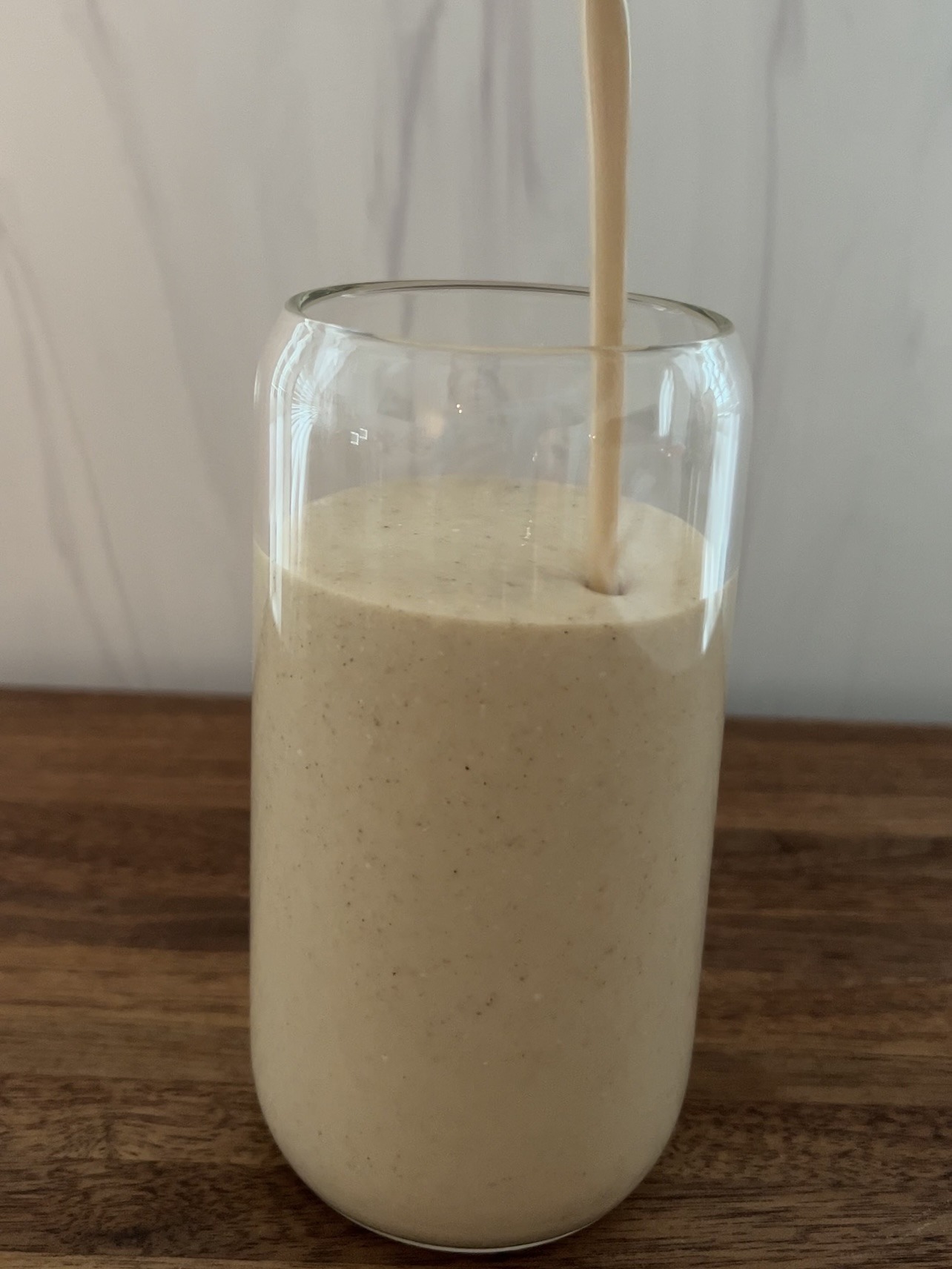 Gingerbread Protein Smoothie - Peanut Butter and Jilly