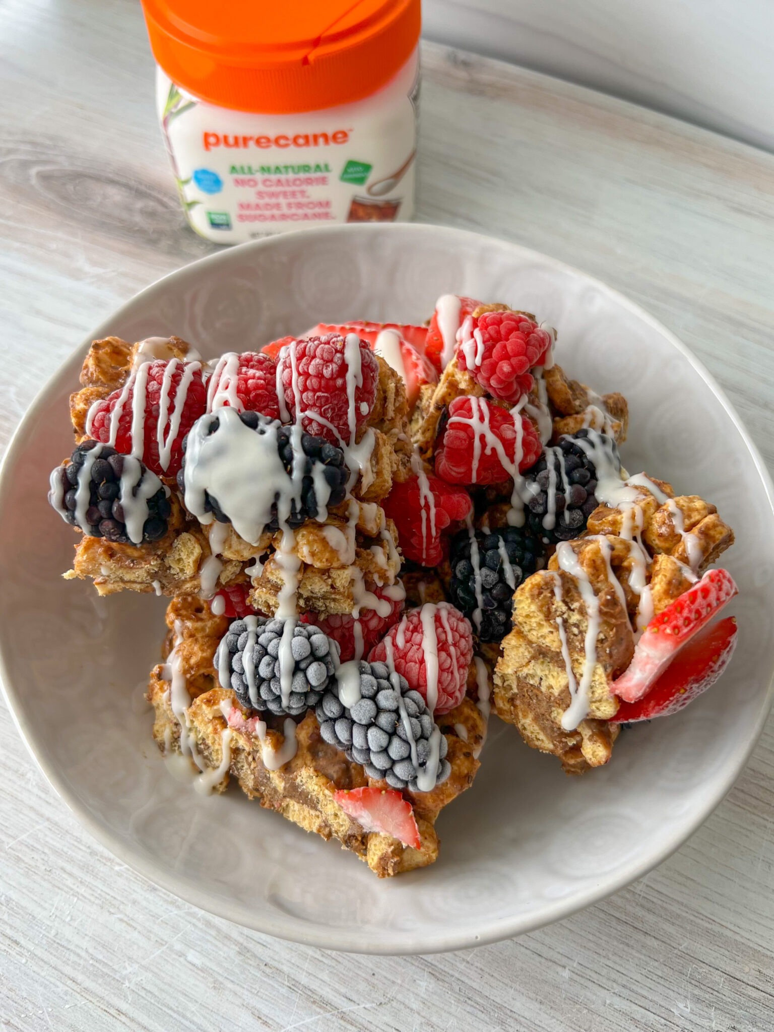 Mixed Berry Cereal Bars - Peanut Butter and Jilly