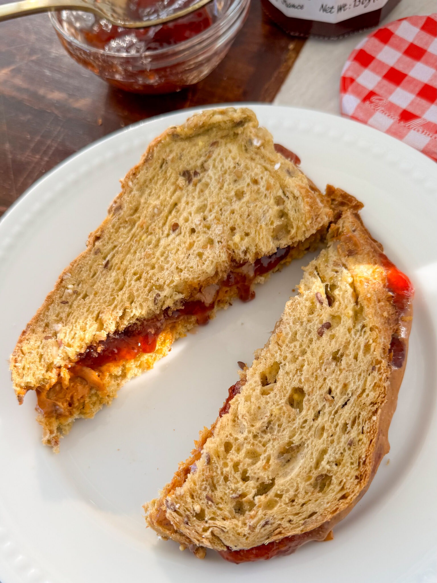 Perfect Peanut Butter and Jelly Sandwich - Peanut Butter and Jilly